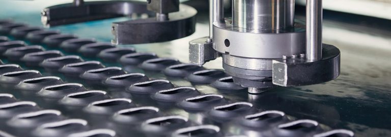 Le poinçonnage : tout savoir sur ses différentes méthodes